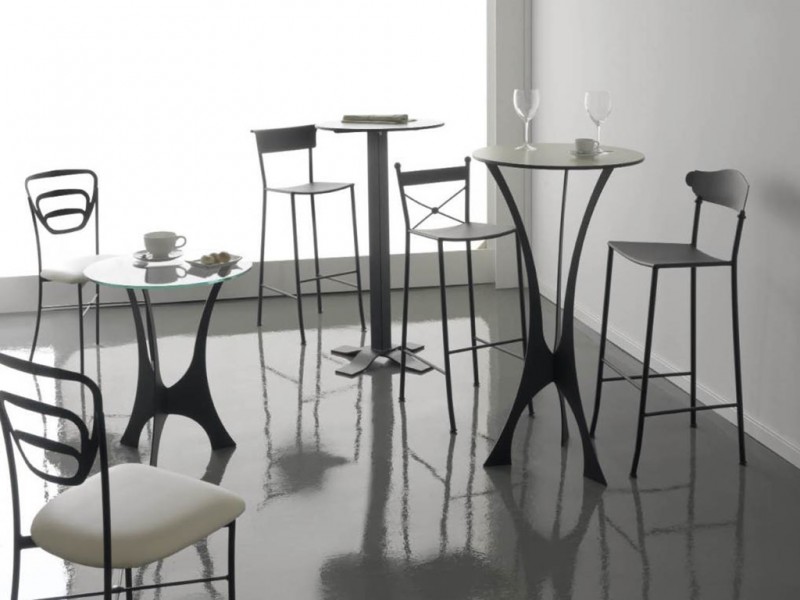 Table bar en Fer Forgé. Meuble de qualité. Fabrication artisanale.